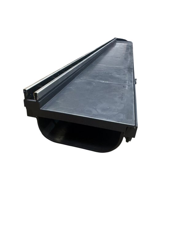 DekDrain Vela A15 Edge Slot Drain Upstand - Black (1000mm x 121mm) from ...