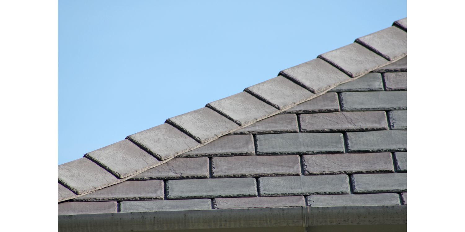TapcoSlate Classic UPVC Dry Verge For Roof Slates - 2m (Black) only £16.98
