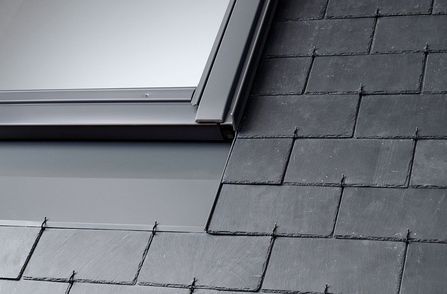 VELUX GPU SK10 0070 White Maintenance-Free Top Hung Window - 114cm x ...