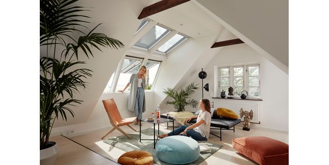 VELUX GGL CK01 207021U White Centre Pivot INTEGRA Electric Window ...