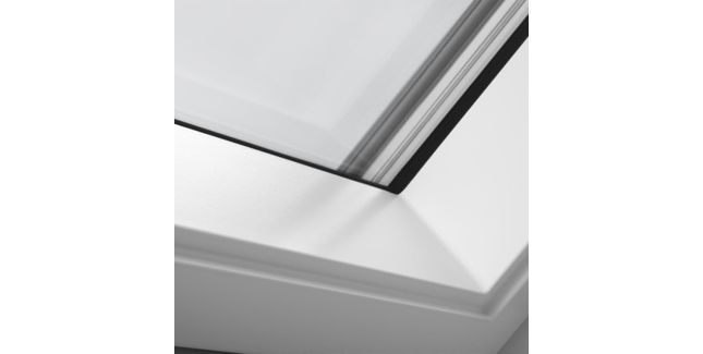 VELUX GGU FK04 007021U White Maintenance-Free Centre Pivot INTEGRA ...
