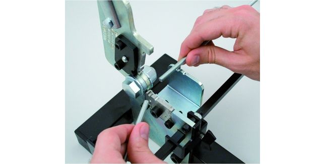 EDMA Threaded Rod & Suspension Ceiling Wire Cutter - Special Order only ...