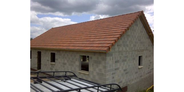 La Escandella Planum Interlocking Low Pitch Clay Roof Tile - 444mm x ...