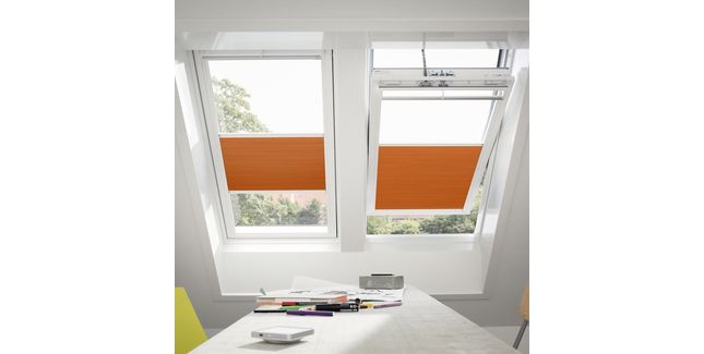VELUX GGU SK06 007021U White Maintenance-Free Centre Pivot INTEGRA ...